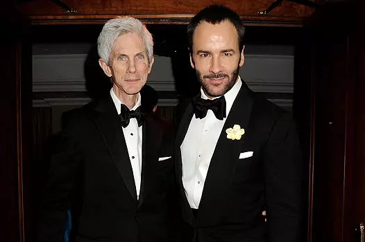 Tom Ford kaj Richard Buckley fariĝis gepatroj