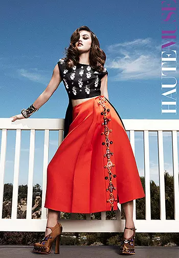 50 Shades Of Lovely: Lucy Hale li ser Kovara Muse Haute Muse 88749_4