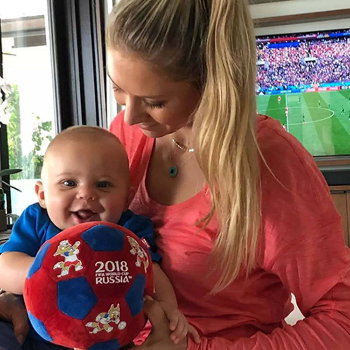 Anna Kournikova Nicholasin poika