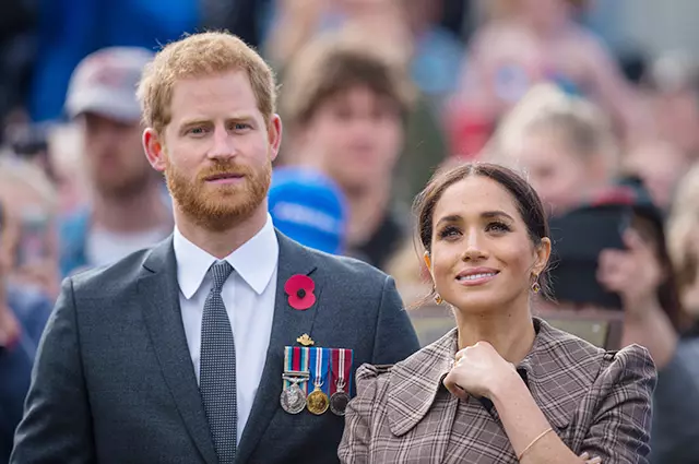 Il principe bambino Harry e Megan Plant aumenterà diversamente da Kate Middleton e Prince William