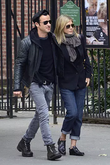 Mae Justin Tera a Jennifer Aniston yn cymryd rhan 91792_6