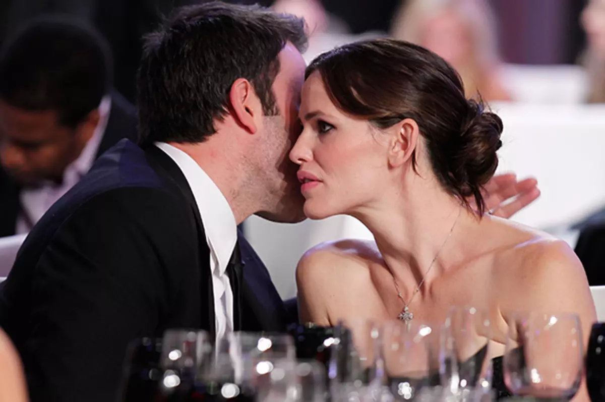 Ben Acheck thiab Jennifer Garner