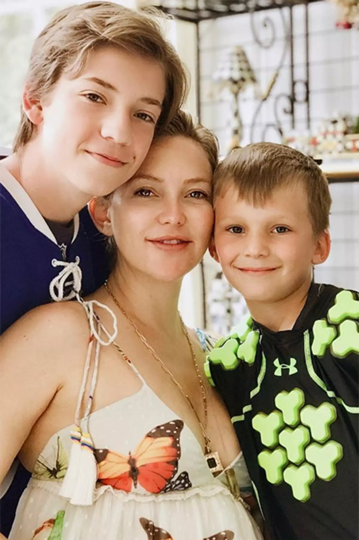 Kate Hudson avec des fils