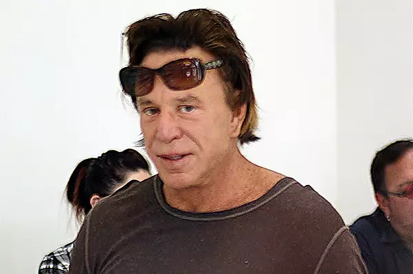 Mickey rourke