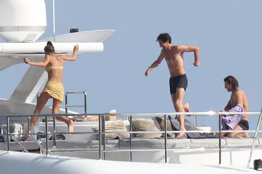 Magiczne palce: Adrian Brody na jachcie w San Tropez 96267_10