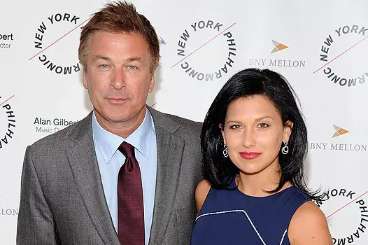 alec Baldwin နောက်တဖန်လက်ထပ်ခဲ့သည်