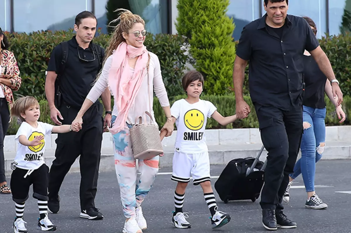 Shakira com filhos